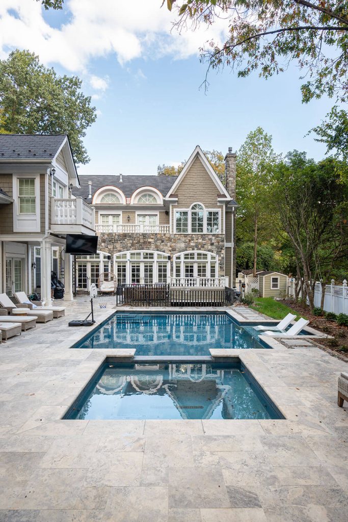 Home - Icon Custom Pools